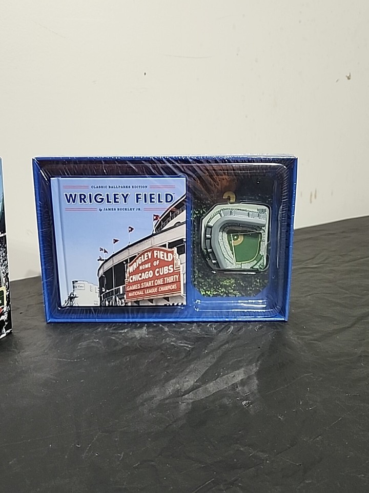 RARE Chicago Cubs Wrigley Field Mini Ballpark Replica Statue and Book ...