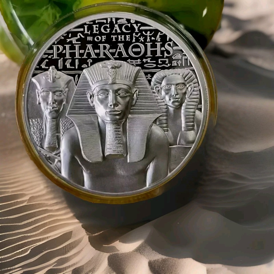 2022 Cook Islands 5 dollars Egyptian pharaoh Giza pyramid silver coin ...