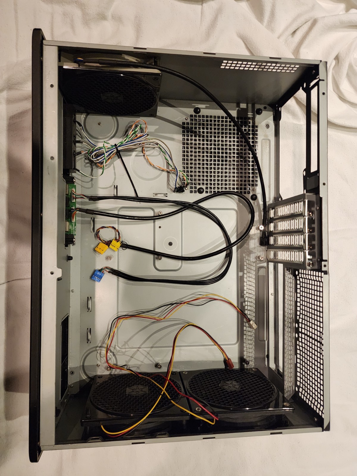 Silverstone SST-GD05B (Black) Grandia Series HTPC Case, USB2.0 front ...