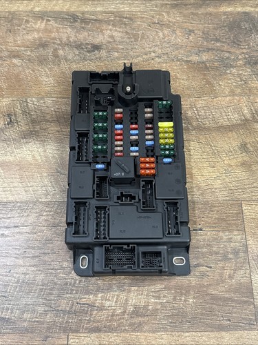 2007-2013 MINI Cooper Junction Box Fuse Module R56 L4 PL3 LEAR 6135 ...
