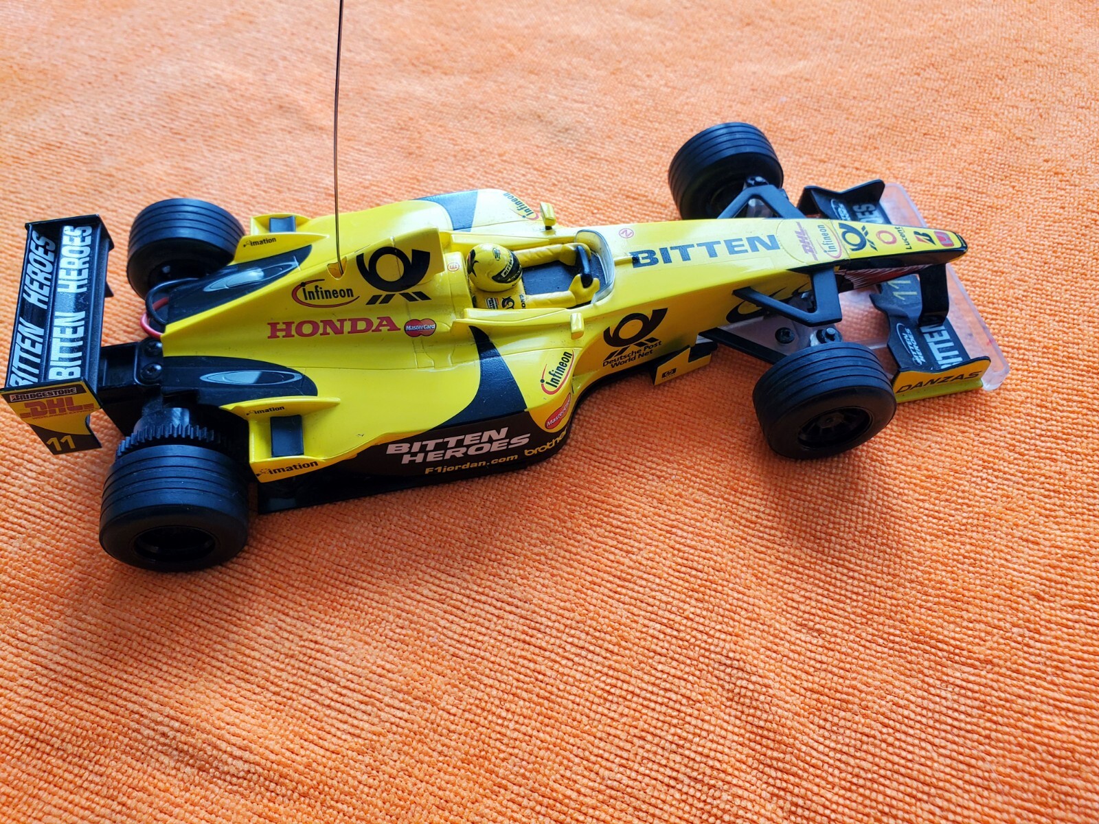 Kyosho Mini-z F1 Jordon Honda F2001 Readyset | eBay