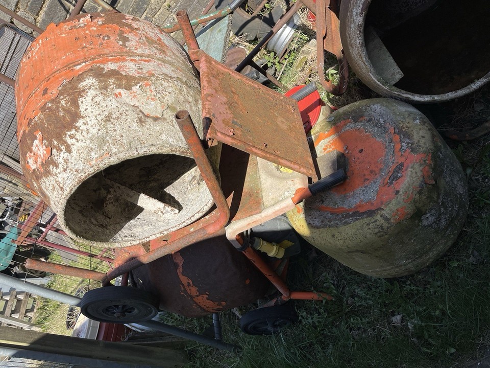 Bell Concrete/Cement Mixer 240volt | eBay UK