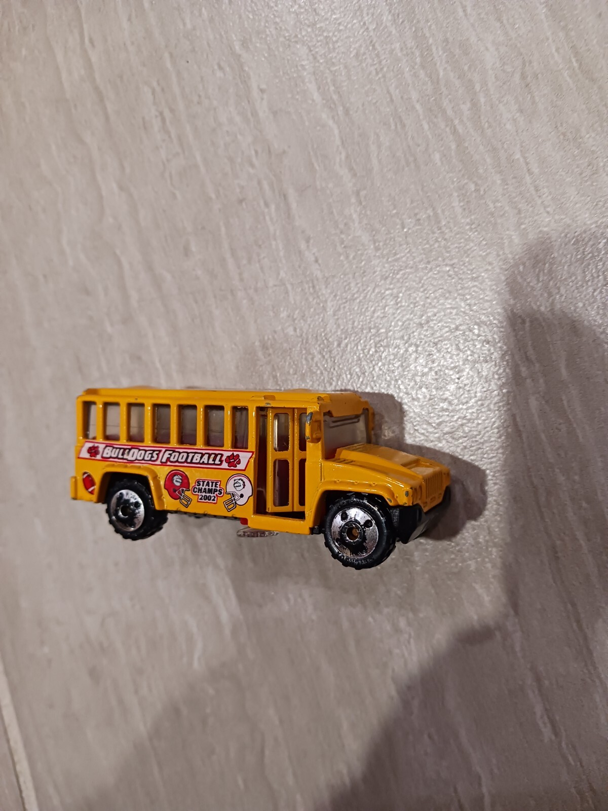 Matchbox Kids' Cars of the Year School Bus Yellow 2002 Champs Bulldogs ...
