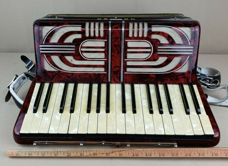 Vintage HOHNER Tango II B Button Accordion Burgundy Instrument w/ Case ...