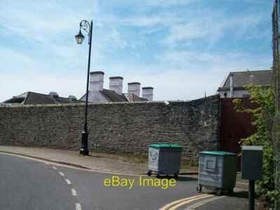 Photo 6x4 Former prison walls in Mount Crescent, Downpatrick The former ...