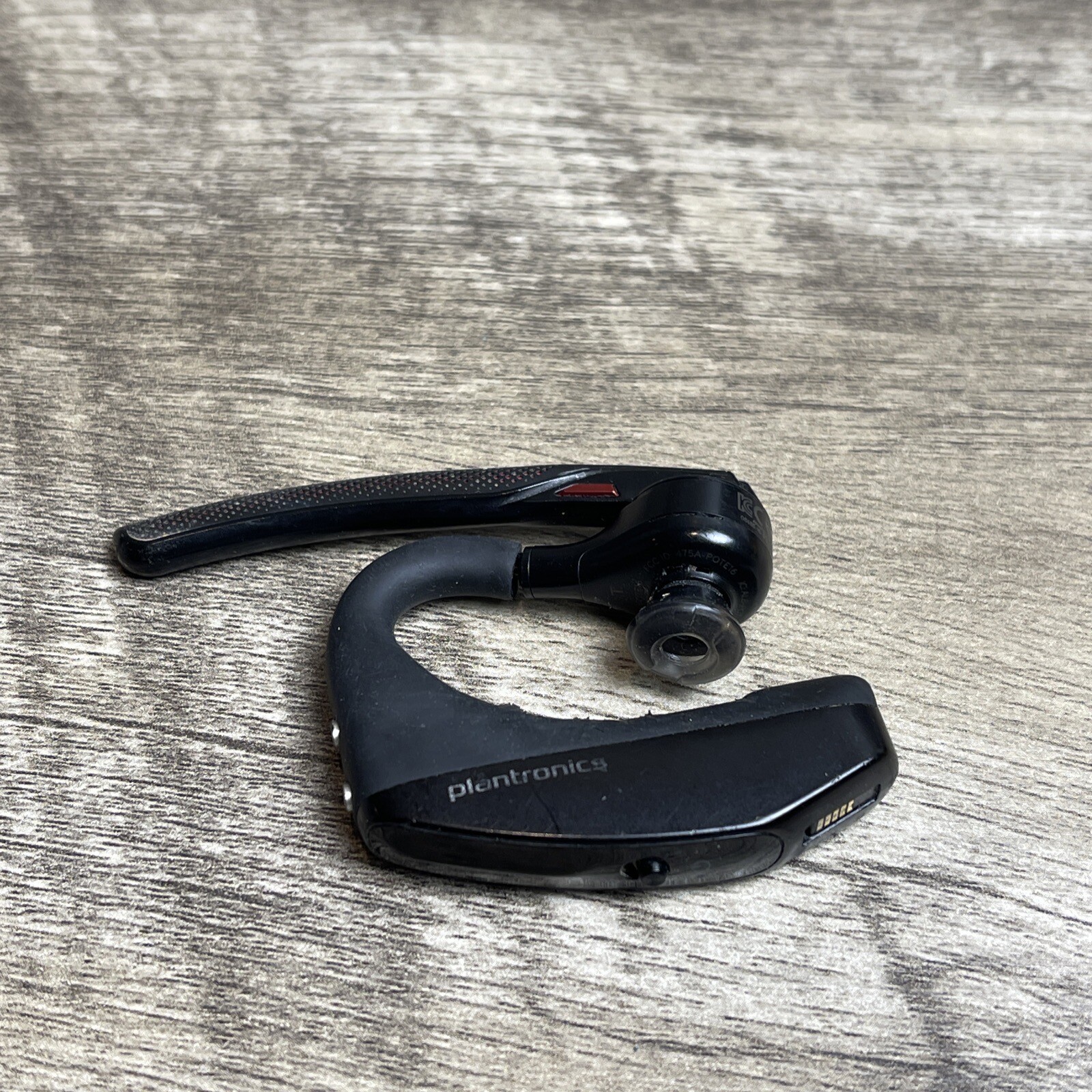 Plantronics Voyager POTE16 5200 Bluetooth Wireless Earpiece Ear-Hook ...