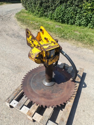Bomford / Turner Tractor Hedge Cutter Powersaw - Excavator / Digger ...