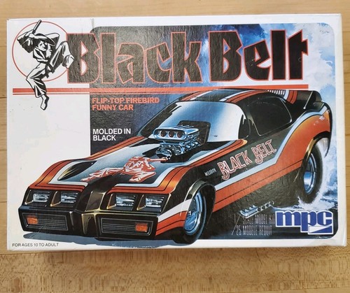 MPC Model Kit Black Belt Flip Top Firebird Funny Car 1:25 Scale Vintage ...