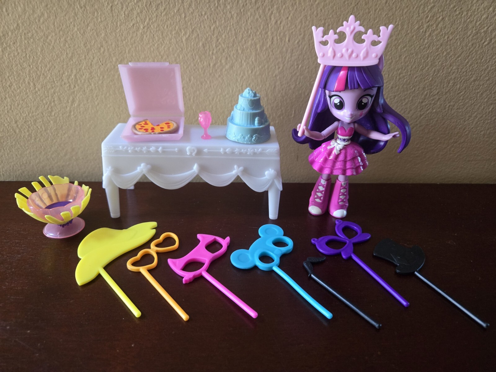 My Little Pony Equestria Girls Twilight Sparkle Fall Formal Dance Party ...