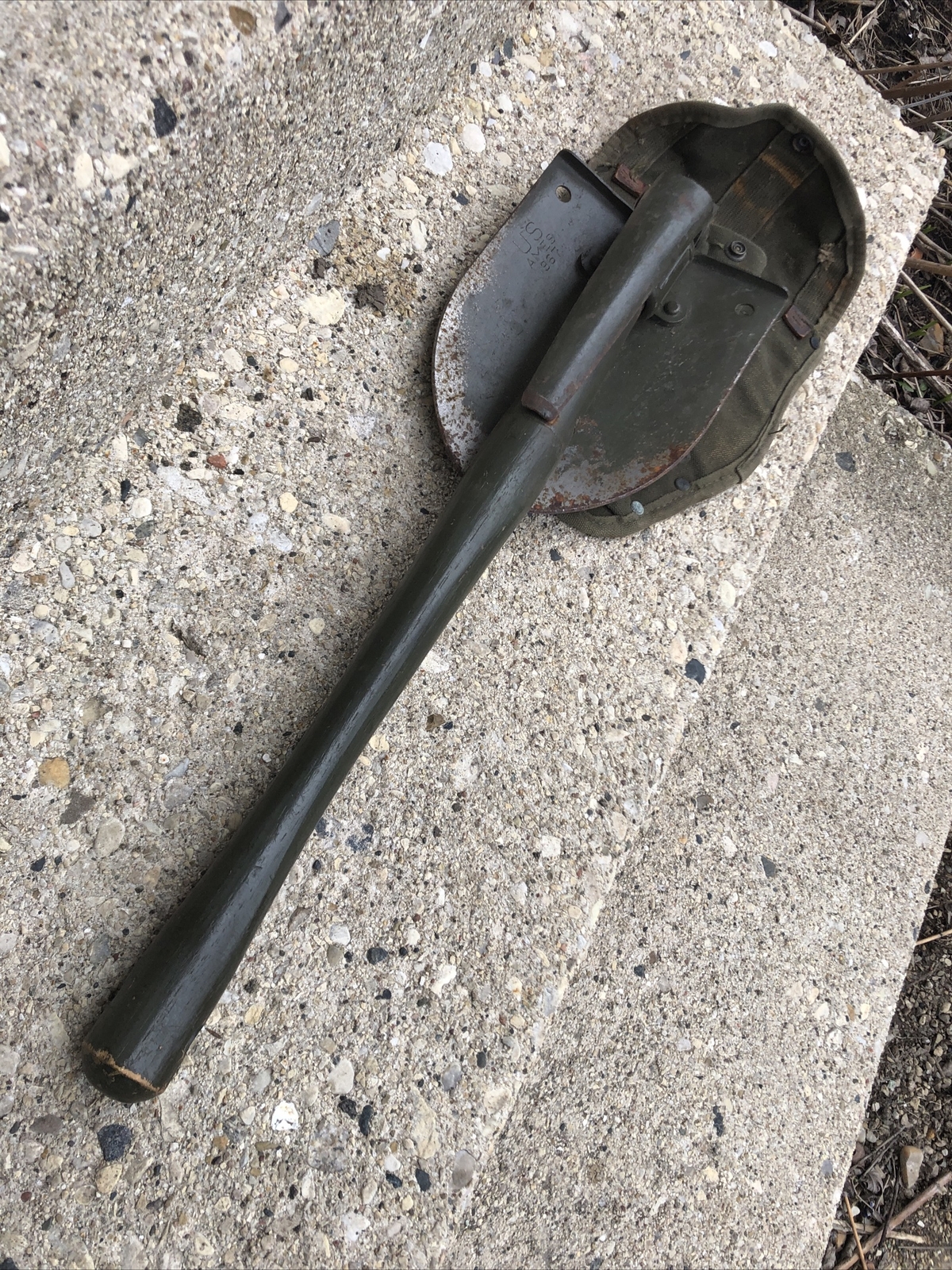 Viet nam war SHOVEL e tool with pick 1967 dated us military orig USGI ...