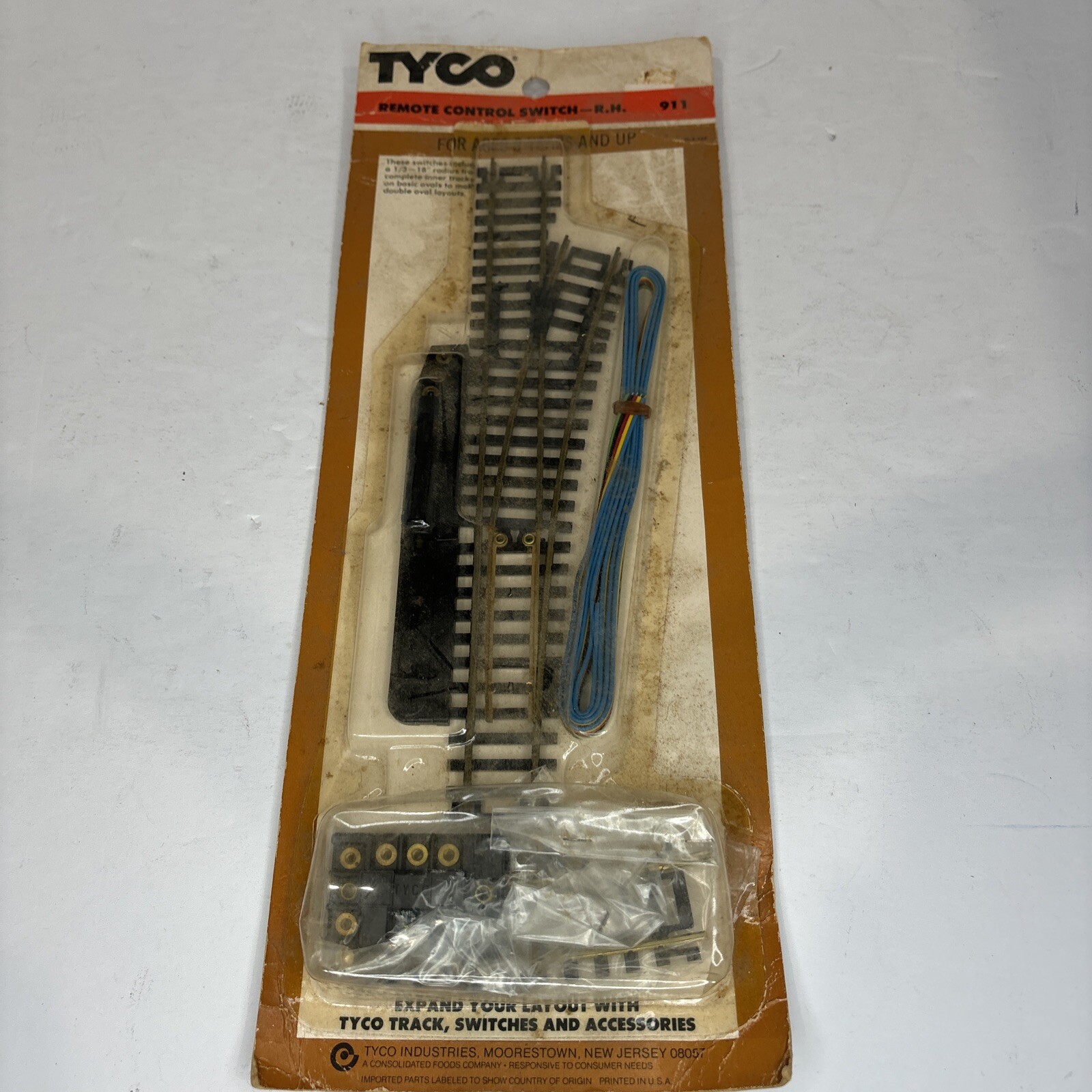 Tyco Tru-Steel Track Remote Control Switch R.H. 411 HO Gauge NOS Train ...