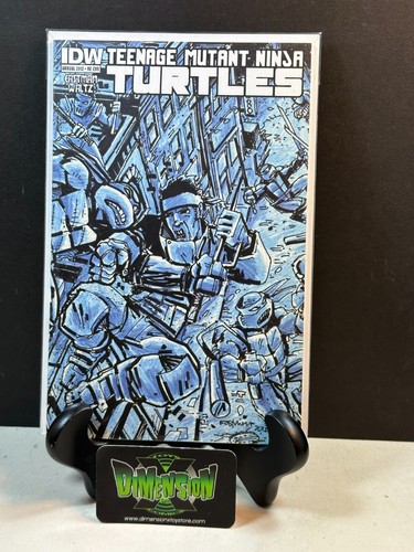 TEENAGE MUTANT NINJA TURTLES ANNUAL 2012 JETPACK BLUELINE COMIC IDW NM ...