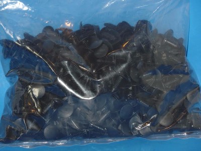 Lot 500 Nylon Shield Retainers 1/4" = 6.3 MM Replaces Universal & GM ...