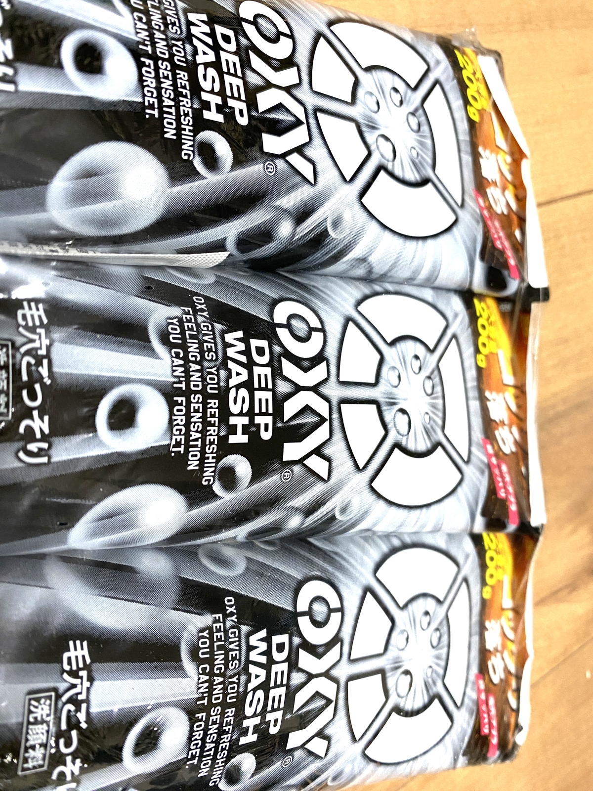 OXY Deep Wash Ultra Micro Charcoal Scrub Large Capacity Facial Cleanser ...