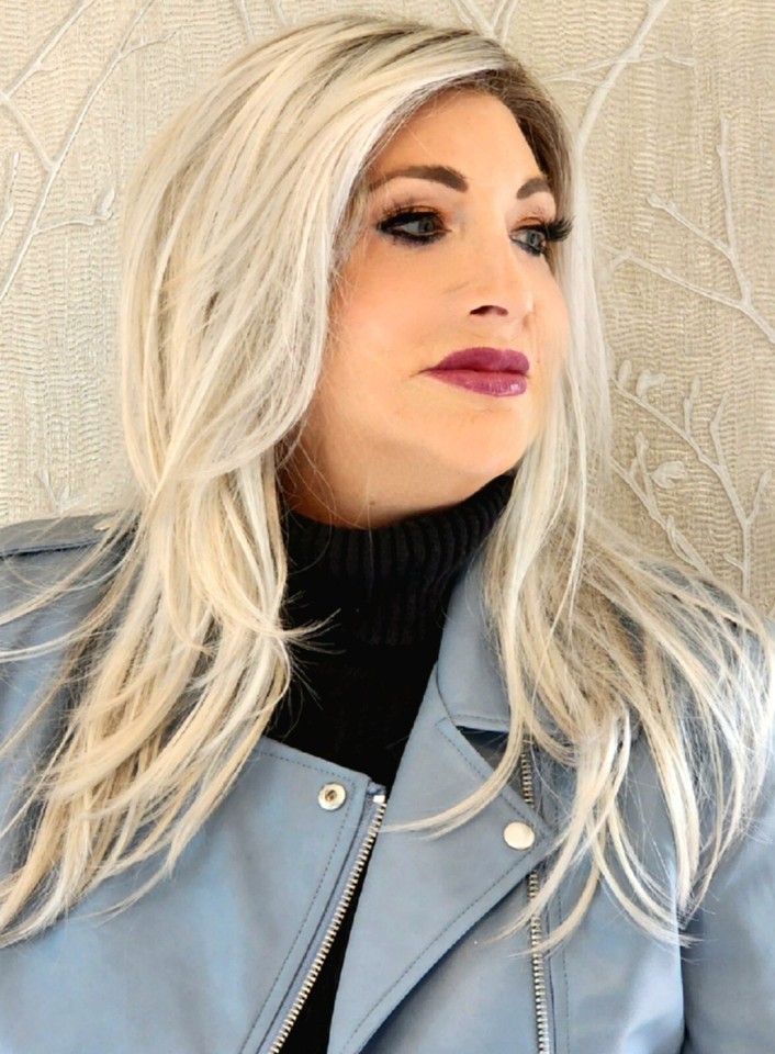 LOCKLAN WIG Estetica 100% HAND-TIED HIGH SOCIETY COLOR IN SILVERSUNRT8 ...