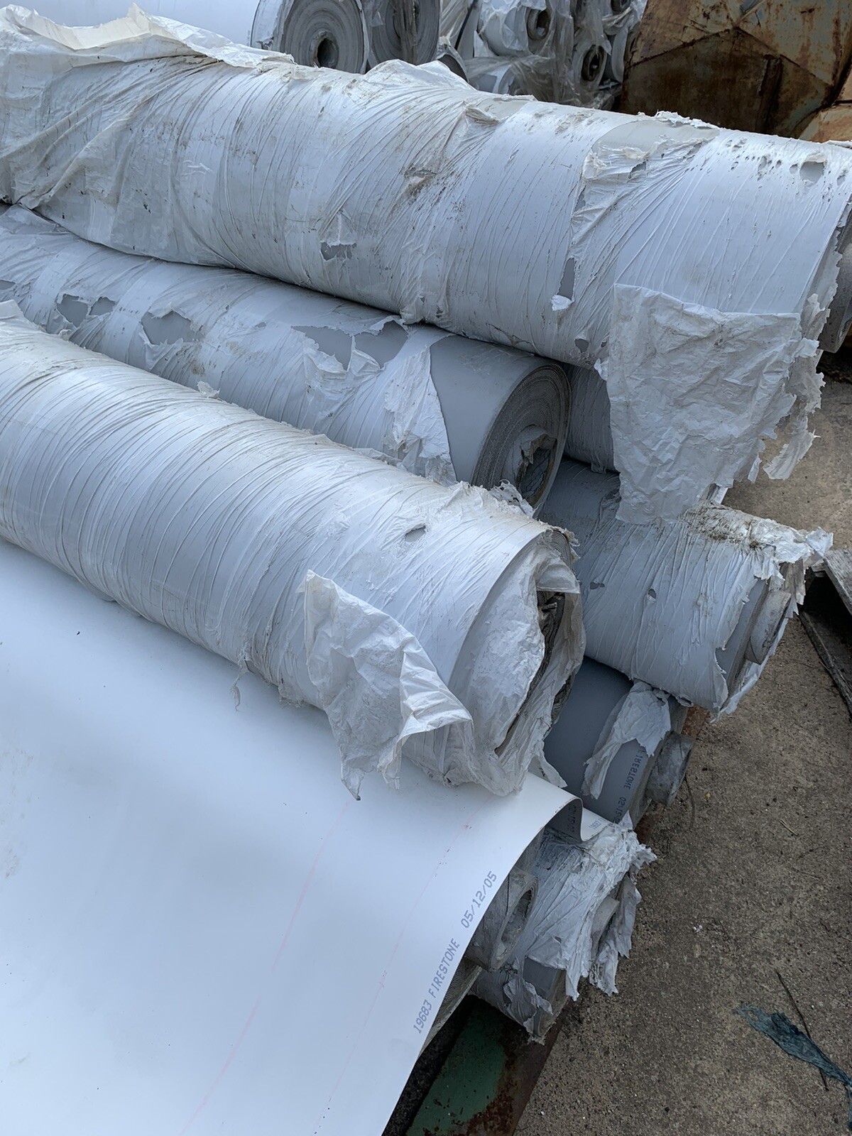 Firestone Ultraply TPO Roofing Membrane Roll 60 mil 90' x 6' coverage ...