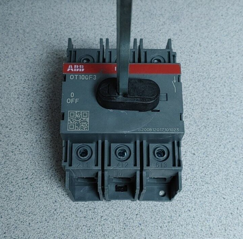 ABB OT100F3 DISCONNECT SWITCH 3PH 100A 600VAC 50HP w/ SHAFT QUANTITY ...