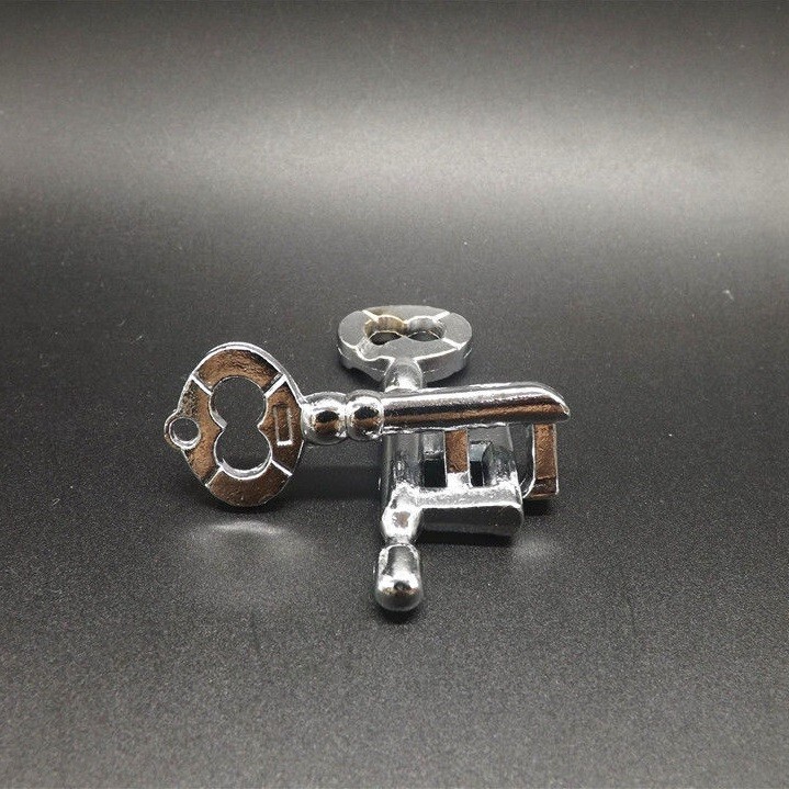 Cast Key Puzzle Interlocking Metal Keys Link Unlink Brain Teaser Magic ...