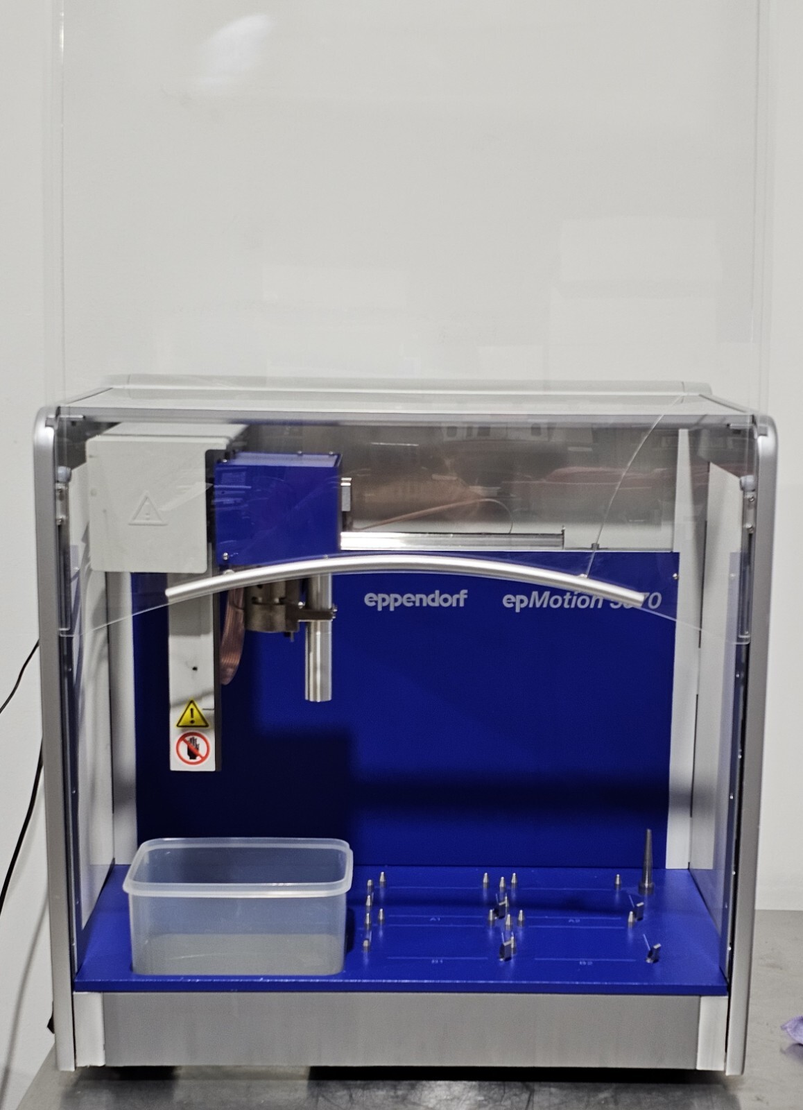 Eppendorf epMotion 5070 Automated Liquid Handling System for sale ...