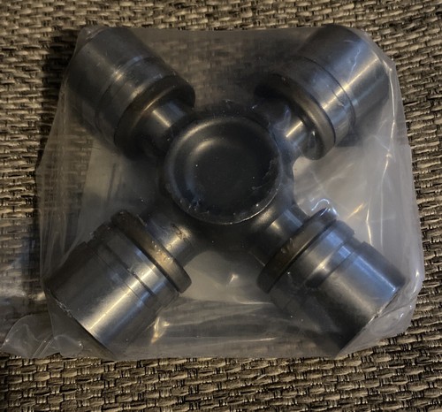 Genuine GM Universal Joint 23104840. BOX HAS BIG GREASE STAIN | eBay