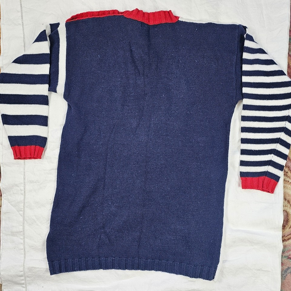 VTG 80s oversized red white blue embroidered crest sweater nautical M ...