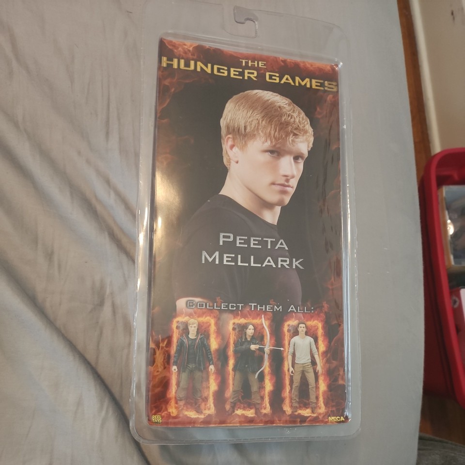 The Hunger Games Series 2 Peeta Mellark Action Figure by Neca Reel Toys ...