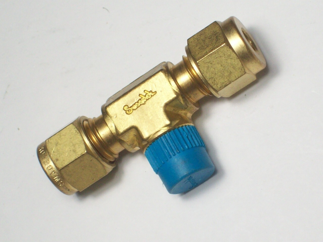 1- Swagelok Brass Branch Tee, 6mm OD Tube x 1/8" NPT, B-6M0-3TTM | eBay