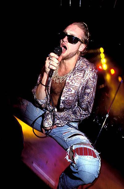 Layne Staley of Alice in Chains 1991 Old Photo 1 | eBay