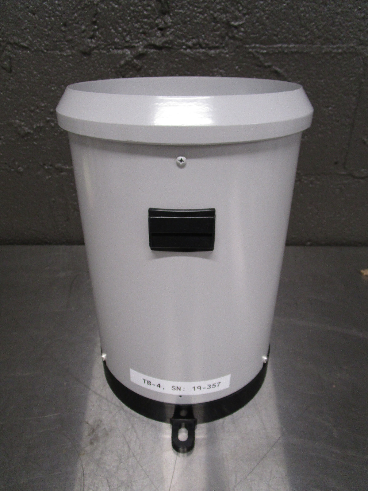 New Bucket Rain Gauge Recorder Instrument | eBay