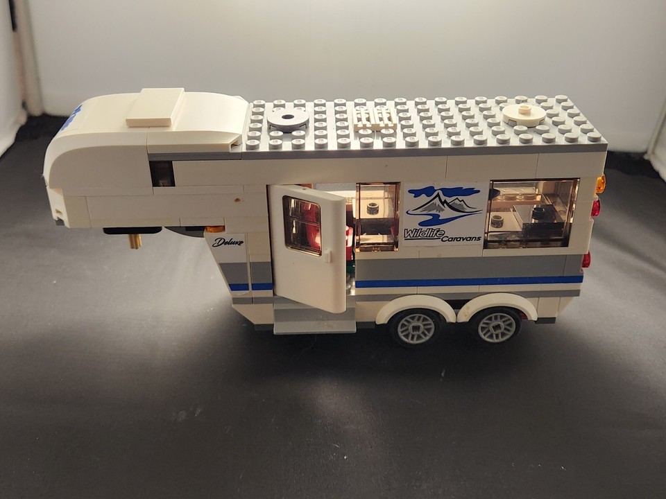 LEGO SPARE PARTS City Wildlife Caravans Set 60182 - Camping Trailer ...