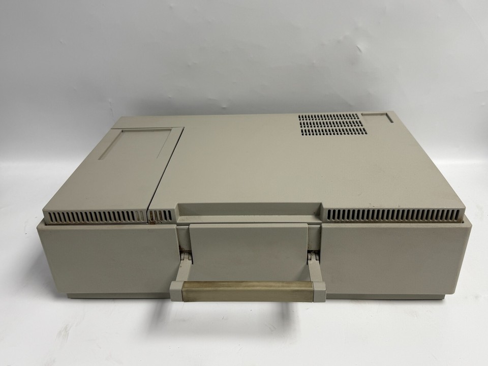 IBM Personal System/2 P70 386 Portable Computer Type 8573-121 P/N ...