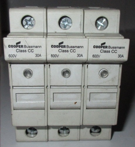 COOPER BUSSMAN CHCC 3-POLE FUSES BLOCK SERIES CHCC 600V 30A 50/60 HERTZ ...