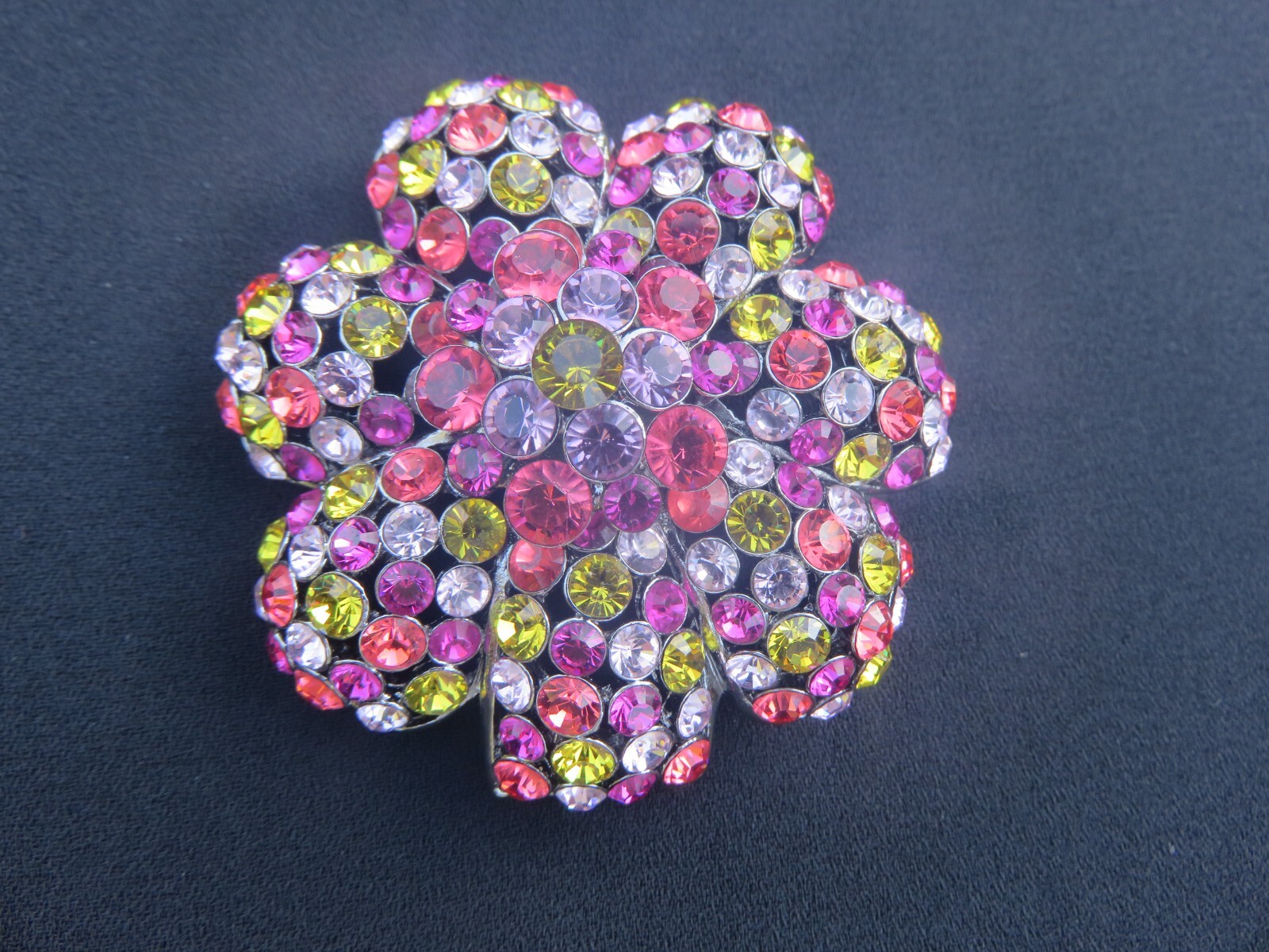 Joan Rivers Flower Rhinestone Dome Pink Purple Brooch - Gem