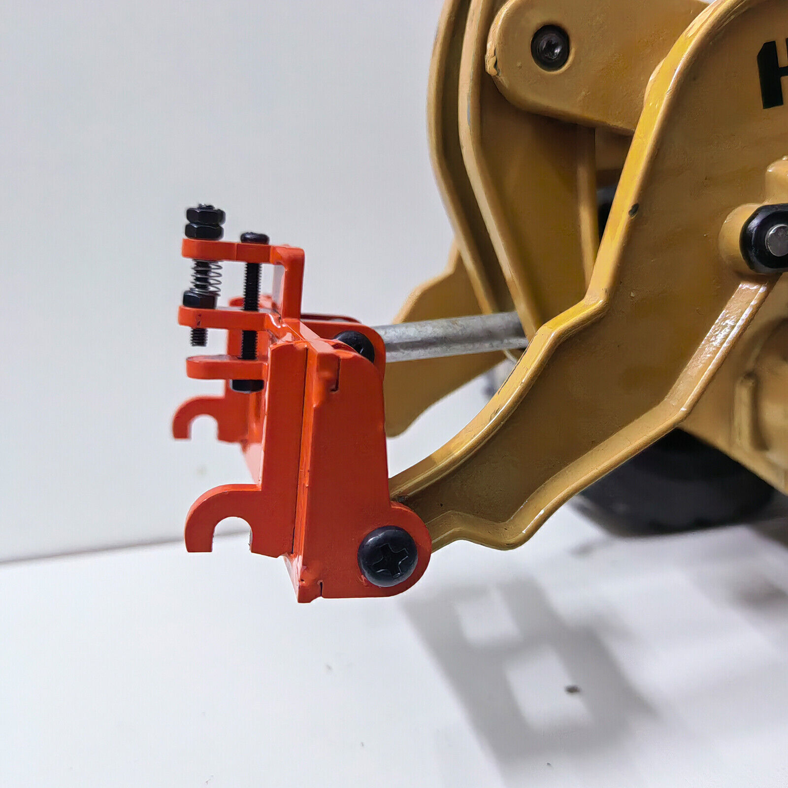 Metal Manual Changer Quick Change Bucket Changer for Huina 583 Loader ...