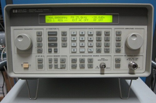 HP/Agilent 8648A Synthesized RF Signal Generator, 100 kHz to 1000 MHz ...