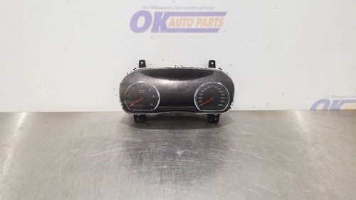 18 GMC YUKON DENALI XL SPEEDOMETER INSTRUMENT GAUGE CLUSTER 6.2L ...