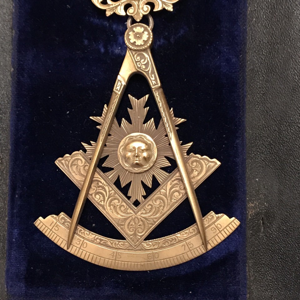 Vintage Freemason Master Masonic Medal Pin 18k Yellow Gold Panama Canal ...