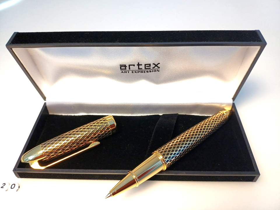 Artex Roller Ball Pen. High quality, heavy weight, with cross hatch ...