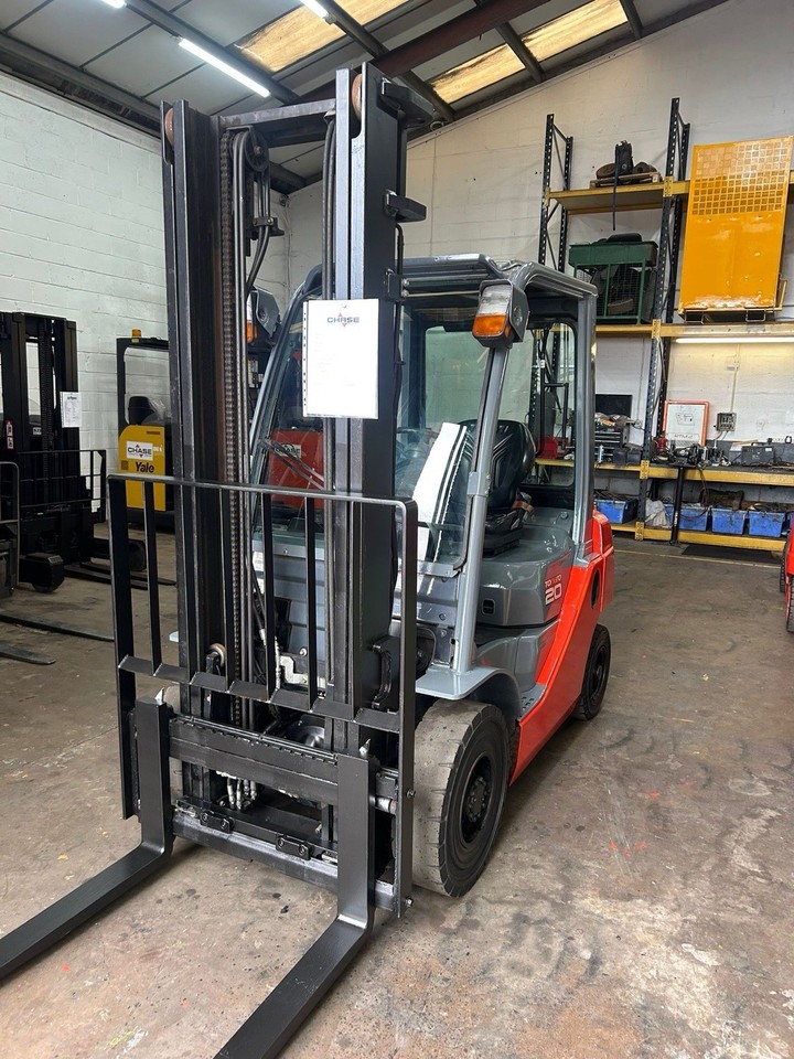 Toyota 8FDF20 Diesel Forklift With Side Shift £11000 + VAT | eBay UK