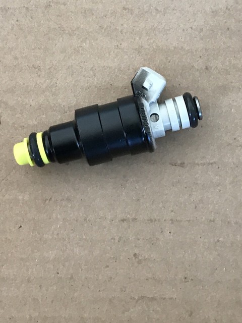 E5TZ-9F593-A, CM-4347 New OEM Ford Motorcraft Fuel Injector E5TZ9F593A ...