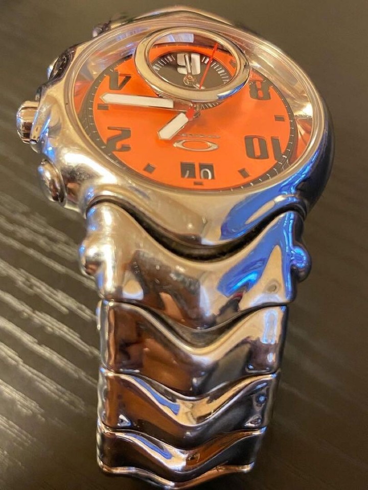 Oakley Judge II Dual Time Orange Dial Men's Analog Quartz Watch Silver ...