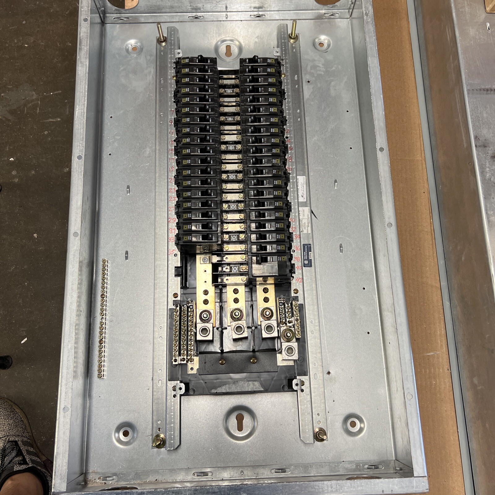 SQUARE D NQOD E2 225AMP PANEL 3 PHASE 42 SPACE WITH QOB BREAKERS | eBay