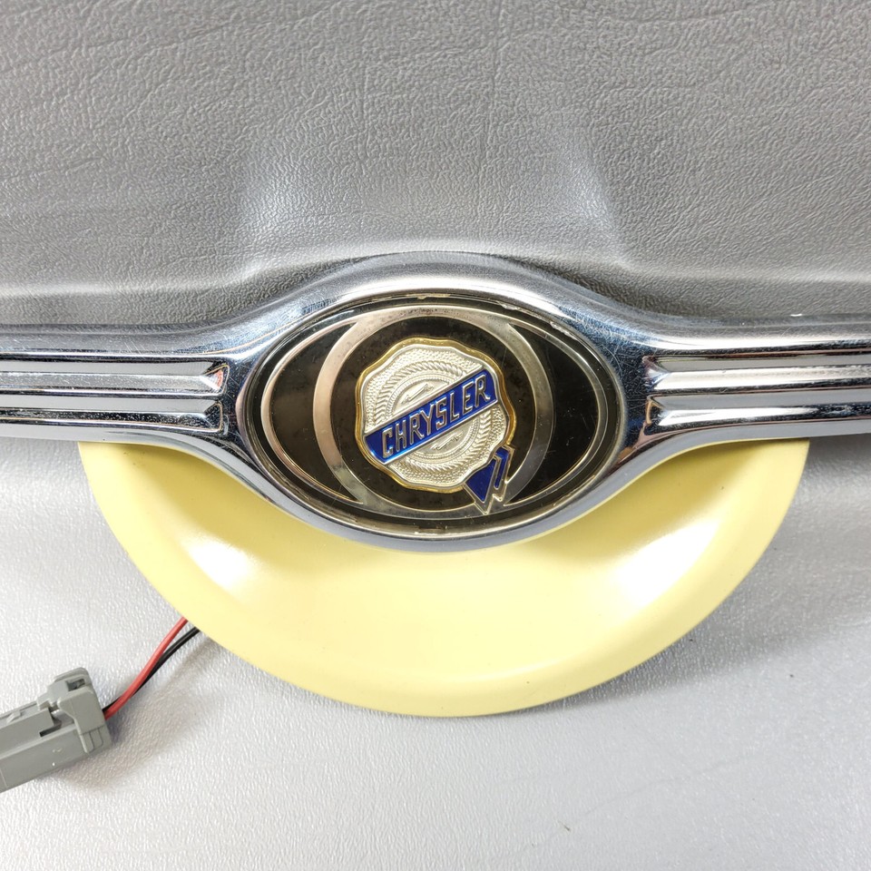 05-10 Chrysler PT Cruiser Trunk Liftgate Electric Release Handle ...