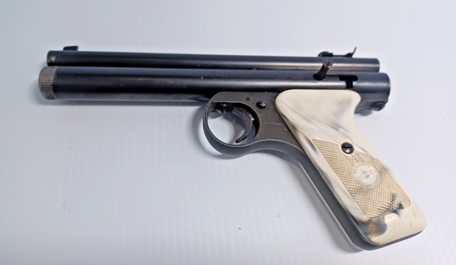 Benjamin 422 Air Pistol Pellet Gun .22 Caliber Semi Automatic Missing ...