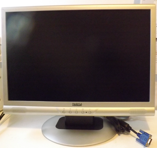 19"PC MONITOR-Used-Working-TARGA Visionary LCD-Collect.Basildon Essex ...