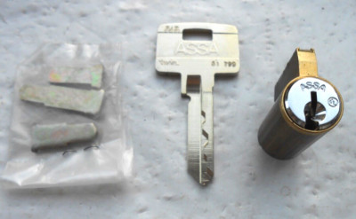 ASSA KIK Lock Cylinder with TWIN 51 799 Key Blank - Locksport Locksmith ...