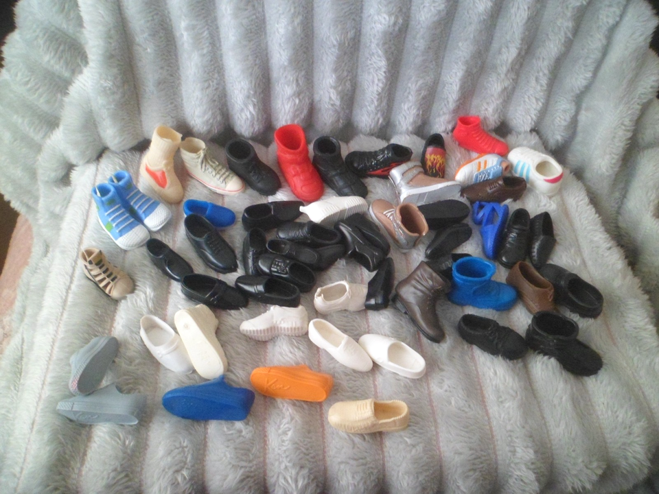 BARBIE DOLLS KEN SHOES VINTAGE 53 ODDS 5 STAMPED KEN MIXED LOT DIFF ...
