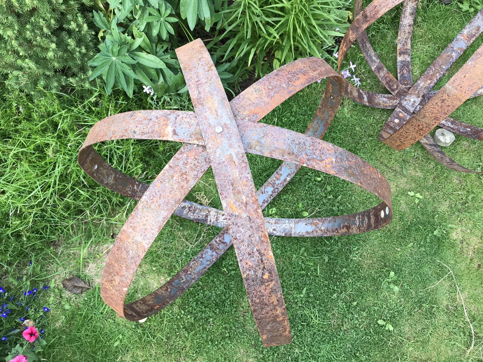 Garden Metal Sphere Sculpture Reclaimed Rusty Whisky Barrel hoop ring ...
