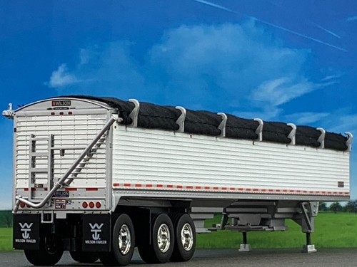 1/64 DCP WHITE WILSON PACE SETTER TRI AXLE GRAIN TRAILER W/ BLACK TARP ...