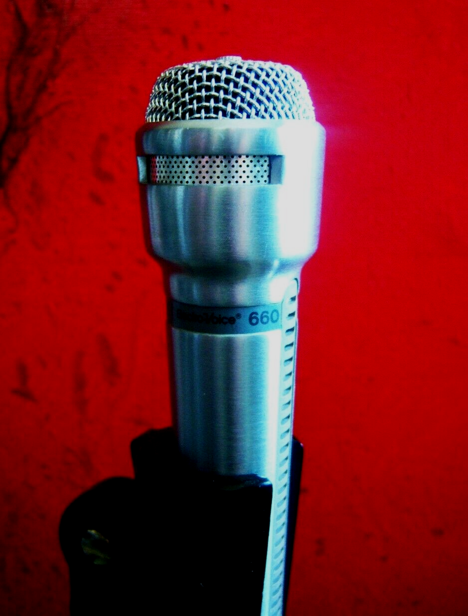Vintage 1970's Electro Voice 660 dynamic cardioid microphone w ...